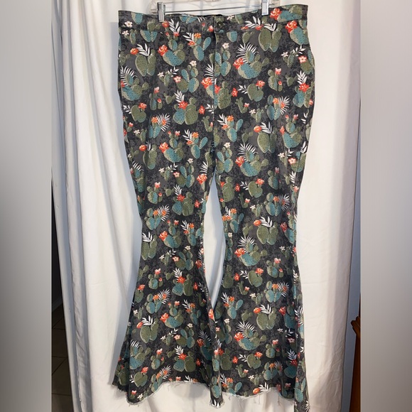 Lucky & Blessed | Jeans | Lb High Rise Extreme Flare Cactus Green ...